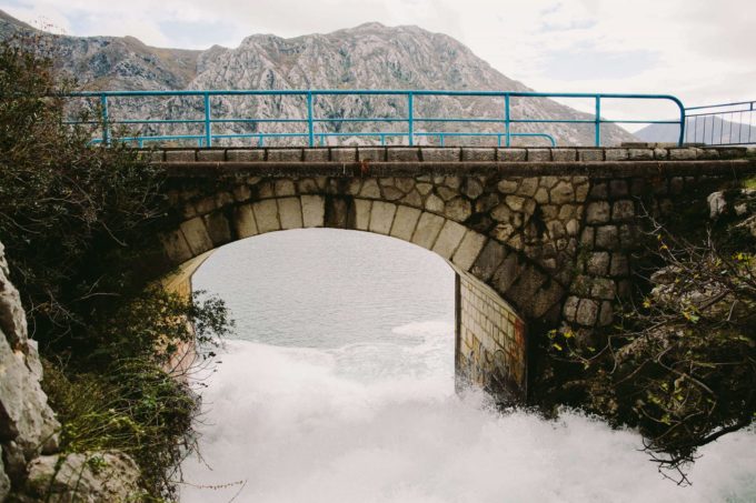 Kotor Gezi Rehberi: Bir Körfez Kasabası Gezisi - Cesur Gezgin